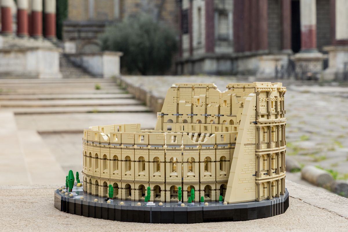 SET LEGO® CREATOR Expert 18+, 10276 il COLOSSEO, l'antica ROMA prende ...